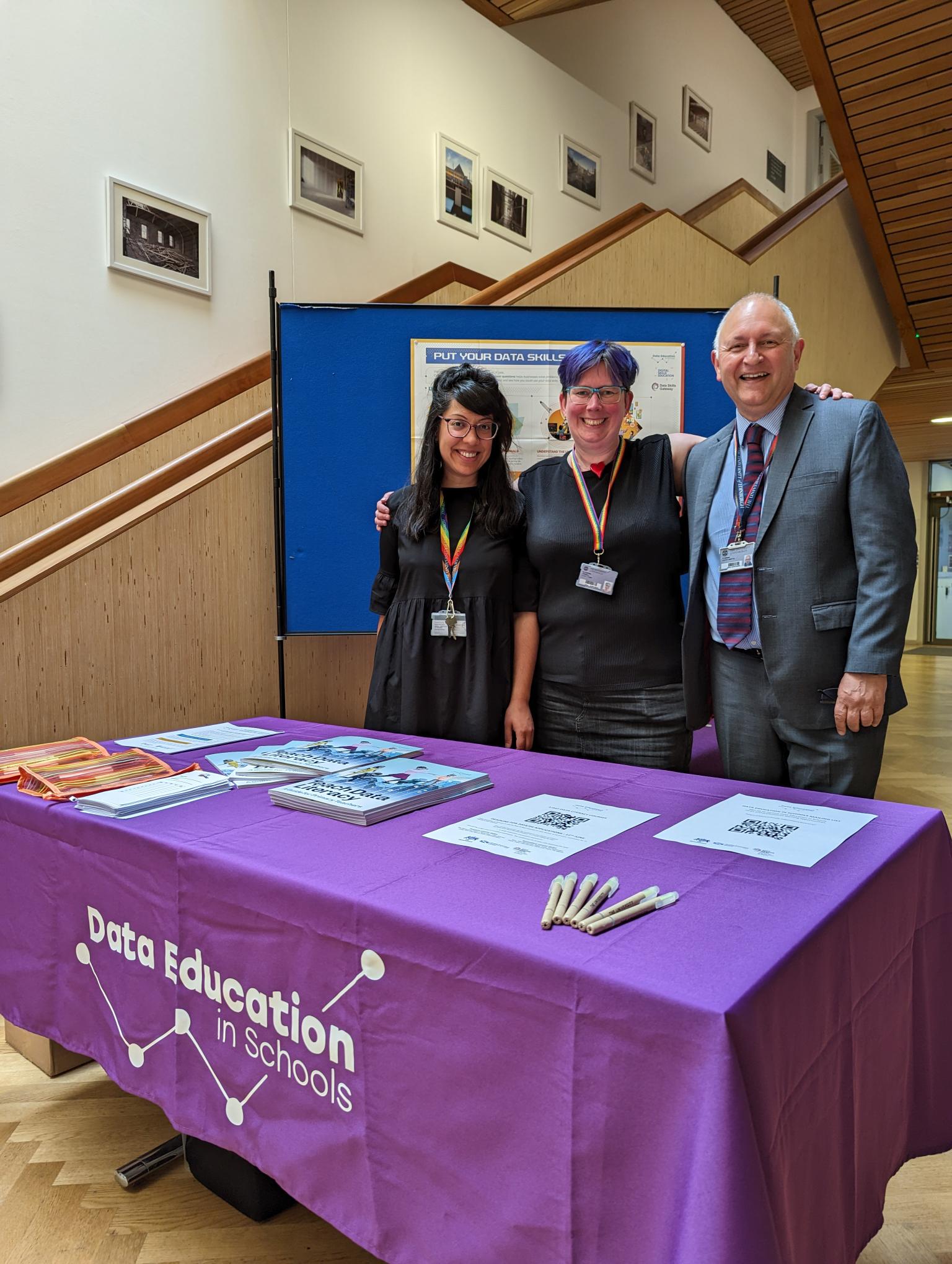 Launch of 'Teach Data Literacy: a guide for primary teachers' - Data ...